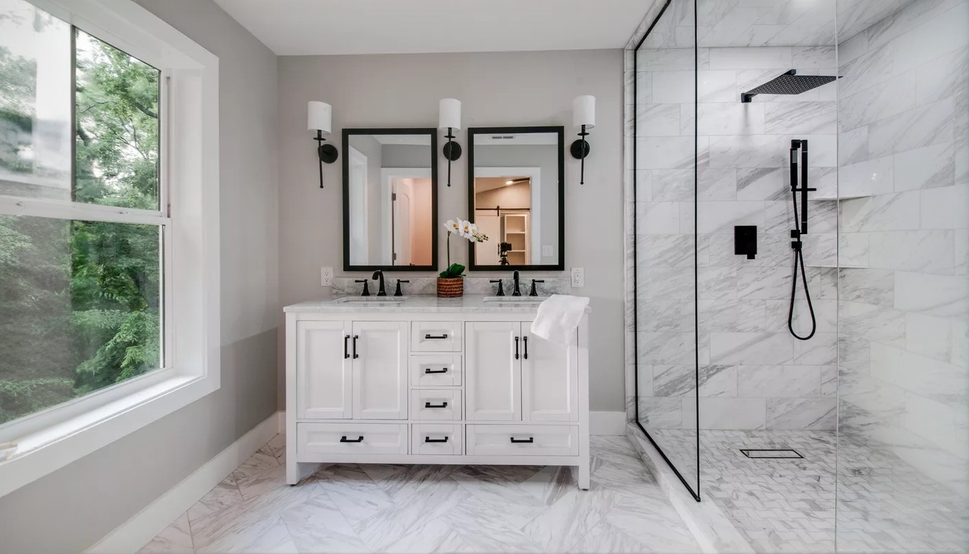 Allen and Roth Planters